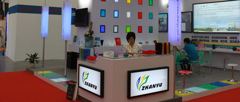 Perspex - Perspex cast acrylic suitable for exhibitions